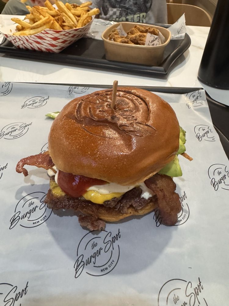 THE BURGER SPOT - Updated November 2025 - 200 S Main St, New City, New ...