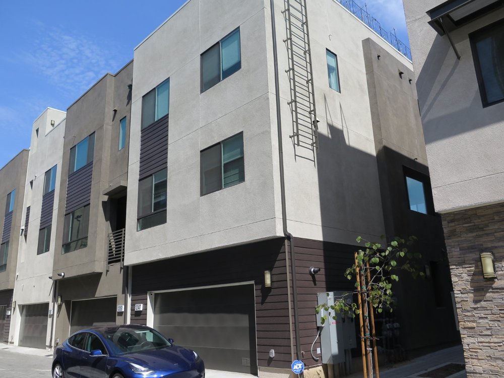 AMANDA LEE BERNADYN ESTATES | REAL BROKERAGE - Updated May 2025 - 31 ...