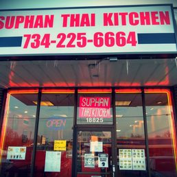 SUPHAN THAI KITCHEN - Updated December 2025 - 186 Photos & 68 Reviews ...