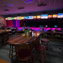 KNUCKLEHEADS TRAMPOLINE PARK, RIDES AND BOWLING - Updated December 2025 ...