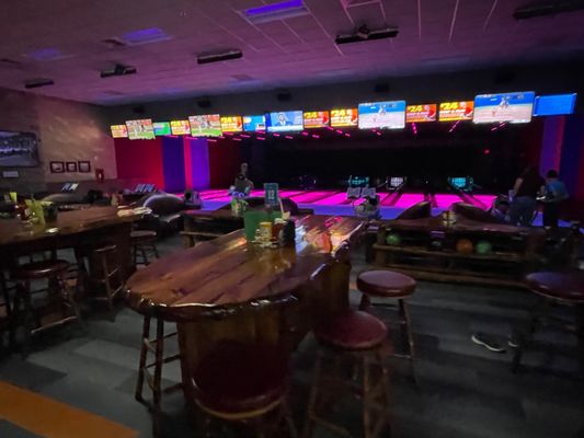 KNUCKLEHEADS TRAMPOLINE PARK, RIDES AND BOWLING - Updated December 2025 ...