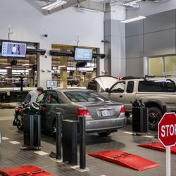 Auto Repair - TOYOTA OF SEATTLE - 144 Photos & 774 Reviews - 1925 ...