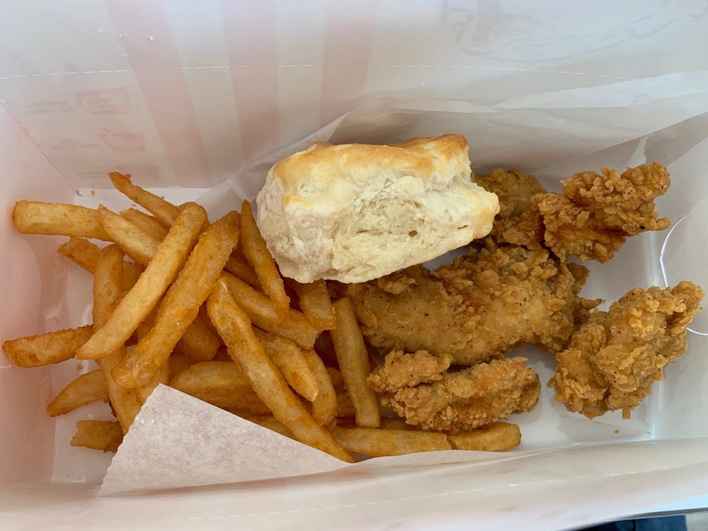 KFC - Updated April 2026 - 62 Photos & 114 Reviews - 6502 Laurel Canyon ...