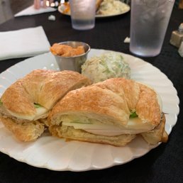 2 GALS KITCHEN - Updated December 2025 - 130 Photos & 169 Reviews - 80 ...