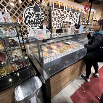 ROYAL ROASTERY - HOUSTON - Updated March 2025 - 358 Photos & 144 ...