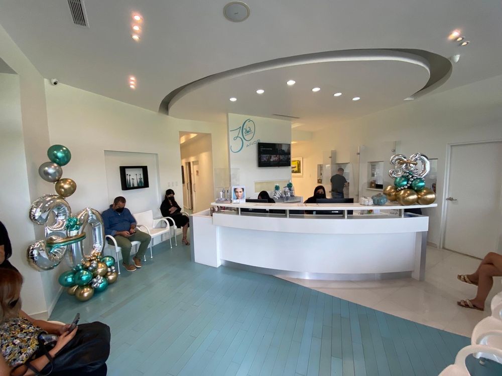ABA BEAUTY LOUNGE - Updated February 2025 - Av. José de Diego 87, Rio ...