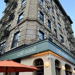 CAFÉ MAUD - Updated January 2026 - 228 Photos & 109 Reviews - 132 2nd ...
