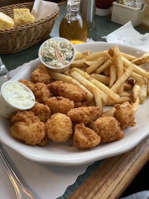 BLUE POINT RESTAURANT - 29 Reviews - Seafood - 6 Dayton St, Acushnet ...
