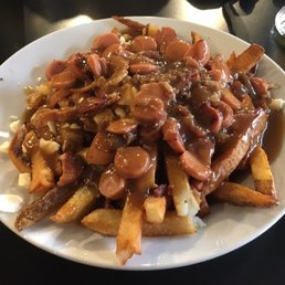 POUTINEVILLE - 578 Photos & 554 Reviews - Poutineries - 1365 Rue ...