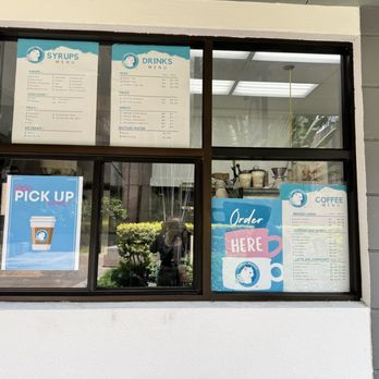 SWEET MANOA CAFE & BISTRO - Updated October 2024 - 32 Photos - 1102 ...