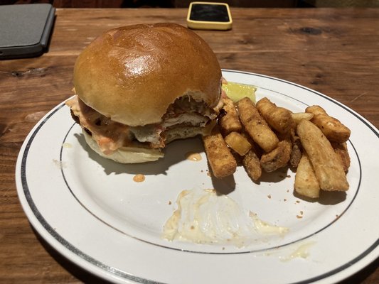 FIRST CLASS CLUB - Updated September 2025 - 1000 Thayer Rd, West Point ...