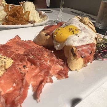 SALT 64 - Updated May 2024 - 230 Photos & 345 Reviews - 6404 E Oak ...