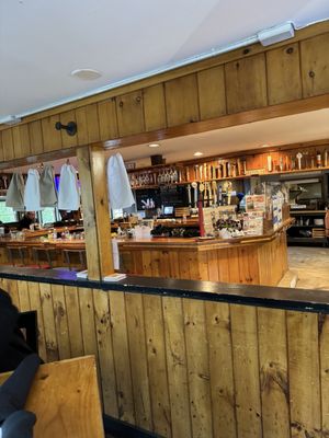 LAYTON HOTEL TAVERN - Updated December 2025 - 61 Photos & 58 Reviews ...