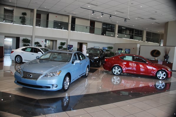 ARROWHEAD LEXUS - 65 Photos & 98 Reviews - 9238 W Bell Rd, Peoria ...