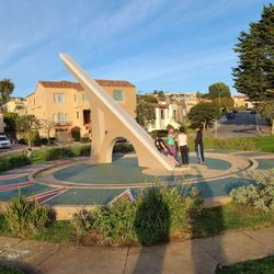 INGLESIDE TERRACES SUNDIAL - 48 Photos & 25 Reviews - Ingleside Terrace ...