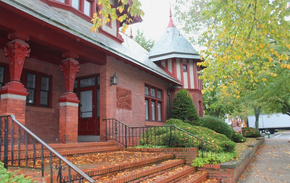 ROGERS MEMORIAL LIBRARY - Updated October 2025 - 10 Photos & 12 Reviews ...