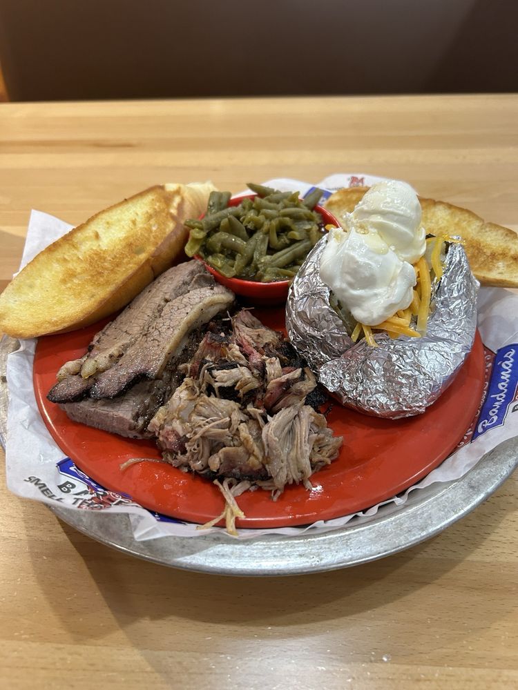 BANDANAS BAR-B-Q - Updated January 2026 - 22 Photos & 36 Reviews - 5004 ...