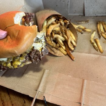 LR BURGER - Updated December 2025 - 53 Photos & 40 Reviews - 3151 Main ...