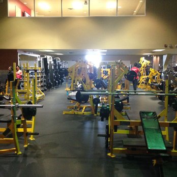 GOODLIFE FITNESS - Updated January 2026 - 32 Reviews - 5111 Northland ...