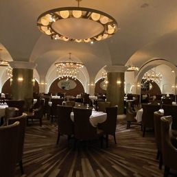 DELMONICO STEAKHOUSE - Updated July 2025 - 4281 Photos & 2374 Reviews ...