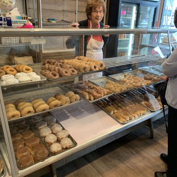BUCKEYE BAKERY - Updated July 2025 - 22 Photos & 28 Reviews - 21 E 4th ...