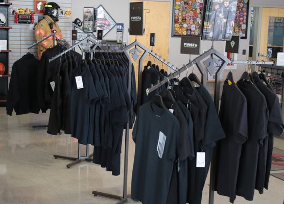 THEFIRESTORE - Updated October 2025 - 11 Photos & 30 Reviews - 104 ...