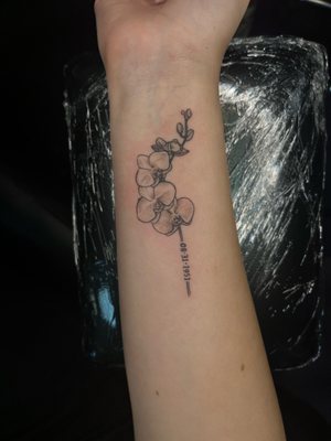 RIGHTEOUS INK TATTOO, BODY PIERCING, & TATTOO SUPPLY - Updated December ...