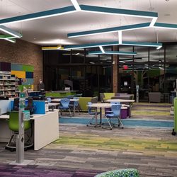 CAROL STREAM PUBLIC LIBRARY - 57 Photos & 14 Reviews - 616 Hiawatha Dr ...