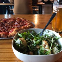 PINTHOUSE PIZZA - Updated December 2025 - 1122 Photos & 1435 Reviews ...