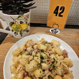 FORMA PASTA FACTORY - Updated December 2025 - 804 Photos & 345 Reviews ...