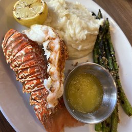 KING’S FISH HOUSE - PINE AVE - Updated December 2025 - 2766 Photos ...