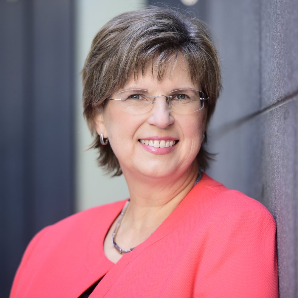 Susan Linke's Instagram, Twitter & Facebook on IDCrawl