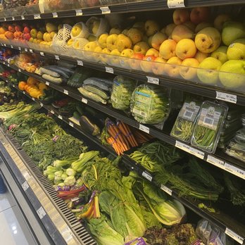 MARCHÉ LEO’S - Updated January 2026 - 69 Photos & 25 Reviews - 181 ...