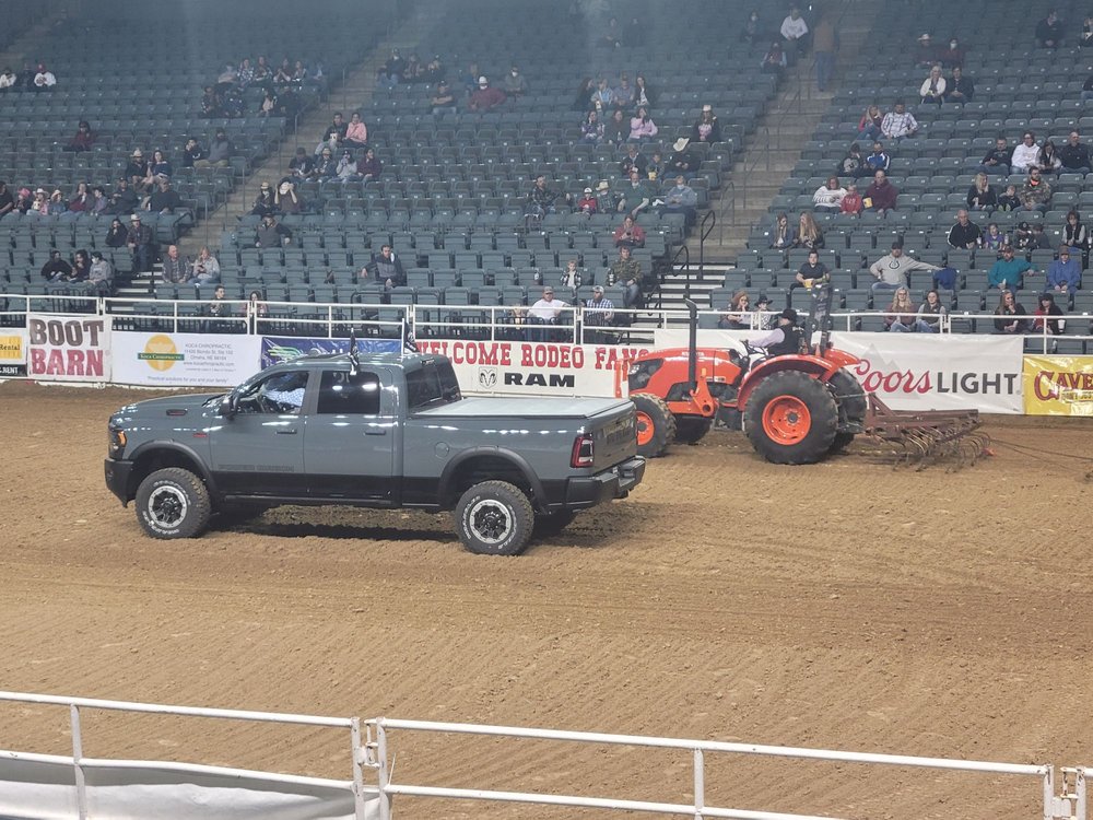 MID-AMERICA CENTER - 20 Photos & 15 Reviews - 1 Arena Way, Council ...