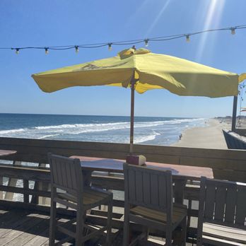 FISH HEADS BAR AND GRILL - Updated July 2024 - 404 Photos & 509 Reviews ...