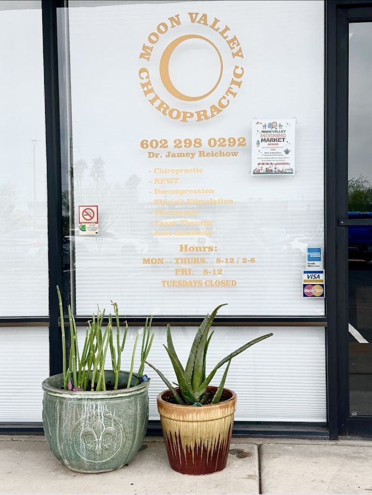 MOON VALLEY CHIROPRACTIC - Updated December 2025 - 13 Photos & 11 ...