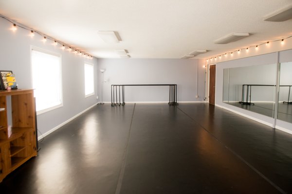 UNITY DANCE STUDIOS - CLEVELAND - Updated August 2025 - 12 Photos - 801 ...