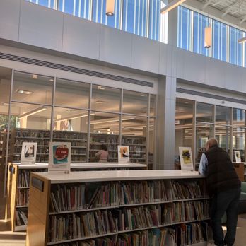 ROBINSON WESTCHASE NEIGHBORHOOD LIBRARY - Updated December 2025 - 62 ...