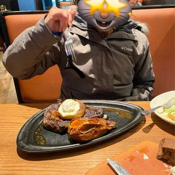 OUTBACK STEAKHOUSE - Updated July 2025 - 799 Photos & 692 Reviews ...