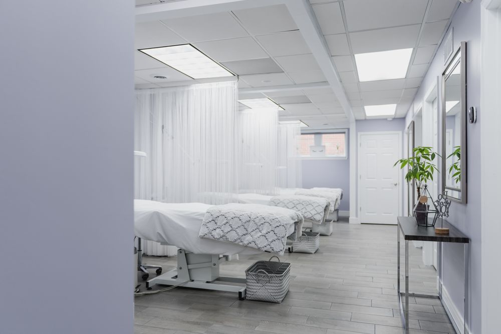 LASH DOLLS- CLINTON TOWNSHIP - Updated December 2025 - 21 Photos ...