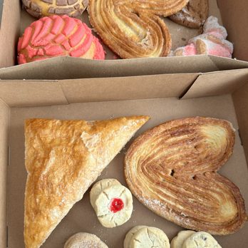 CARMEN’S BAKERY - Updated December 2025 - 35 Photos & 64 Reviews - 4132 ...