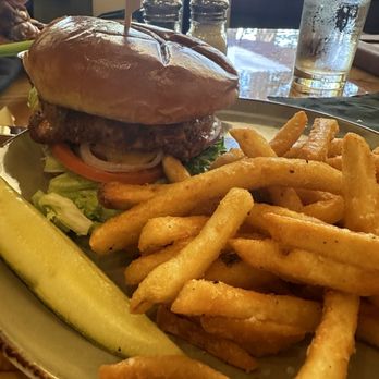 BIN 189 - Updated May 2025 - 385 Photos & 629 Reviews - 27984 Hwy 189 ...