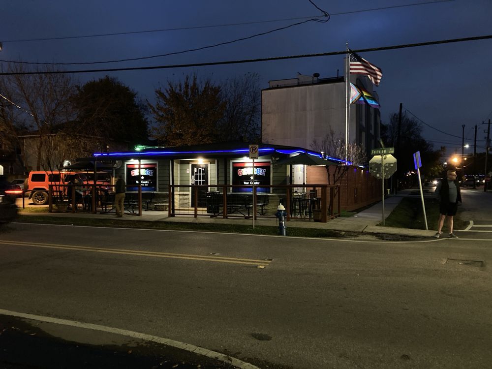 GEORGE COUNTRY SPORTS BAR - Updated January 2026 - 21 Photos & 67 ...