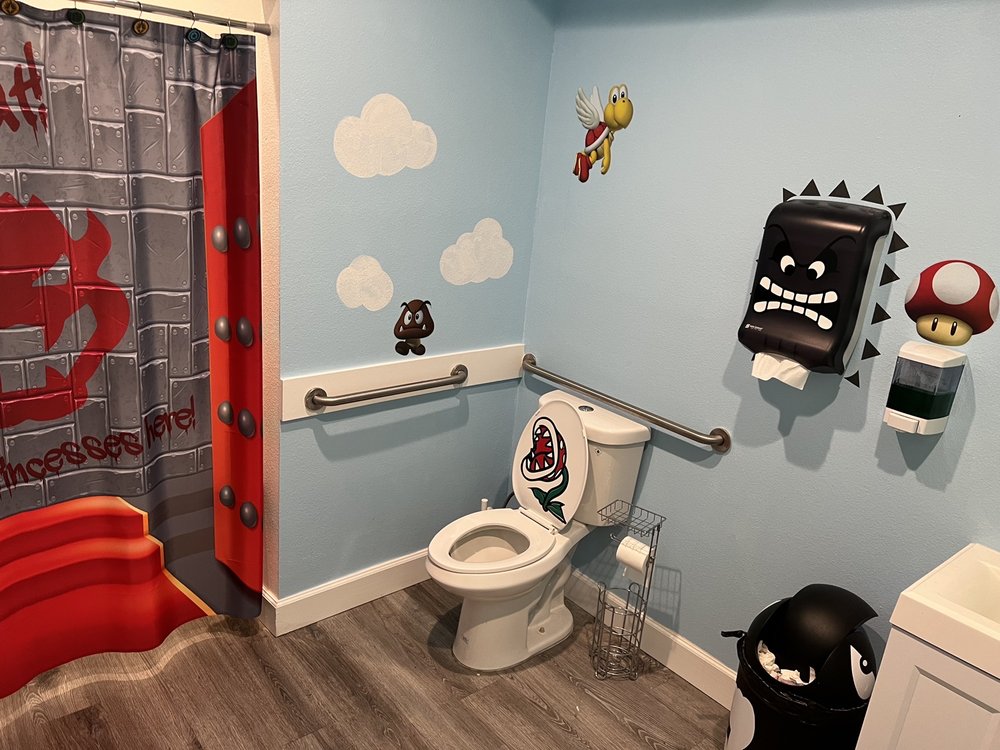 COMIC CONTROLLERS - Updated September 2024 - 43 Photos & 13 Reviews ...