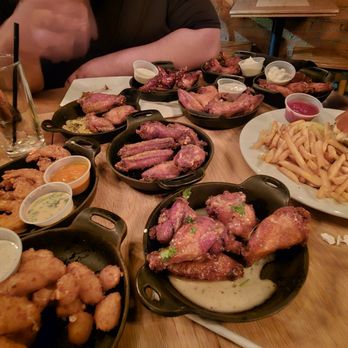 SIDEBAR GASTROPUB - Updated December 2025 - 136 Photos & 60 Reviews ...