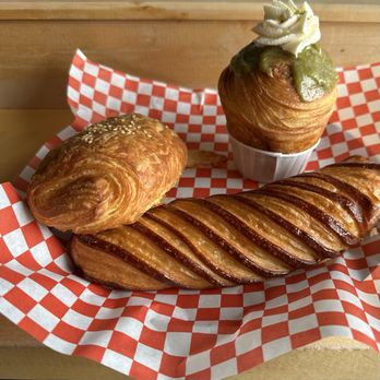 BENJI’S BAKERY & CAFE - Updated July 2025 - 405 Photos & 234 Reviews ...