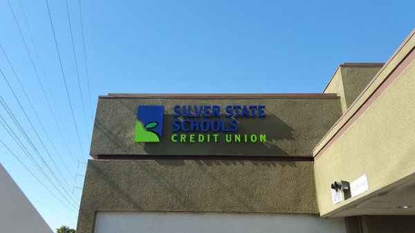 SILVER STATE SCHOOLS CREDIT UNION - Updated December 2024 - 14 Photos ...