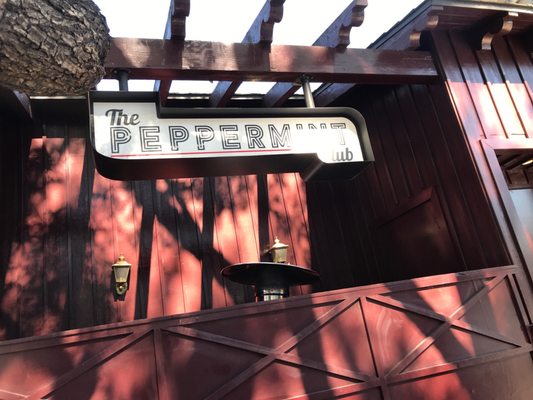 THE PEPPERMINT CLUB - 39 Photos & 121 Reviews - 8713 Beverly Blvd, West ...