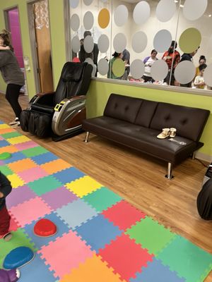 THE BUSY BEE PLAY CAFE - Updated January 2026 - 67 Photos & 30 Reviews ...