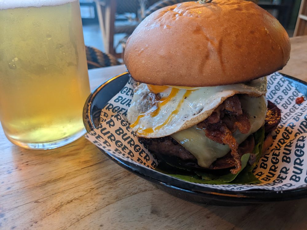 BURGER BURGER - 10 Welles St, Christchurch, Canterbury, New Zealand ...